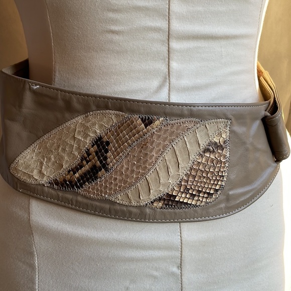 sharon burch | Accessories | Vintage Sharon Burch Burchcraft Leather ...
